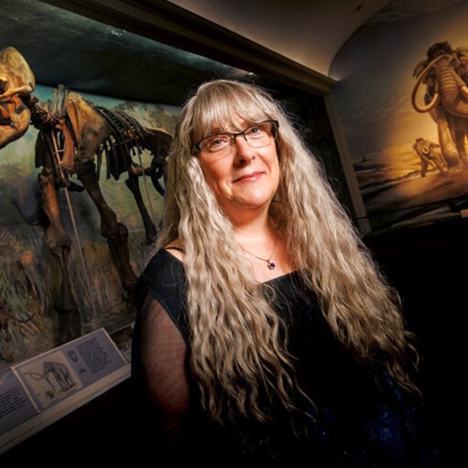 Kate Lyons | School of Biological Sciences | Nebraska